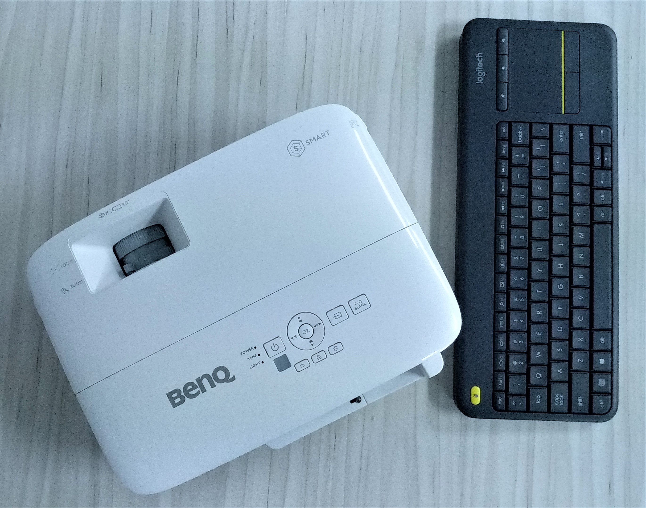 Purchase Wireless Smart Projector and Get FREE Logitech Keyboard