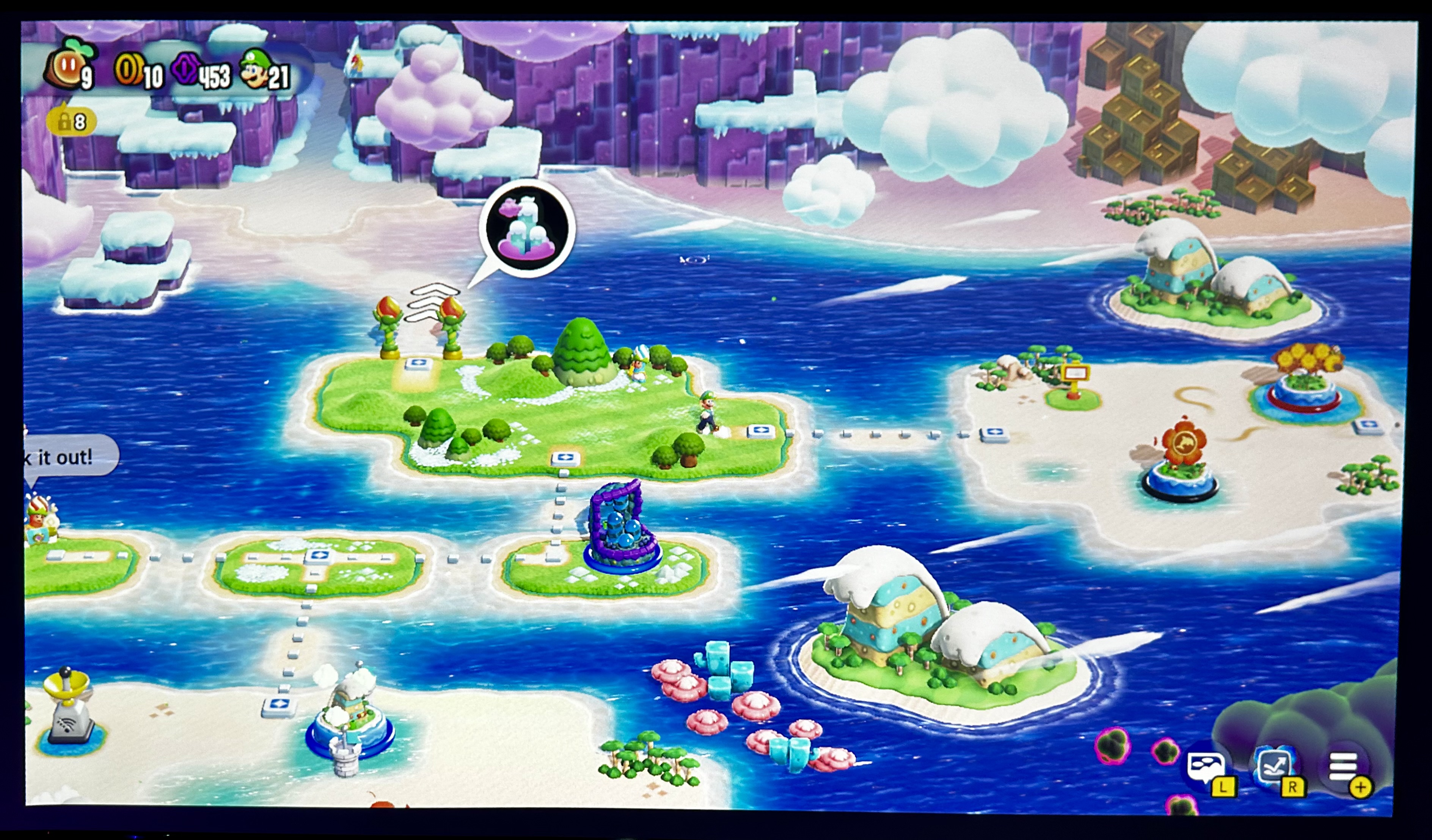 Power-Up in Super Mario Bros. Wonder on a X300G BenQ Gaming Projector ...