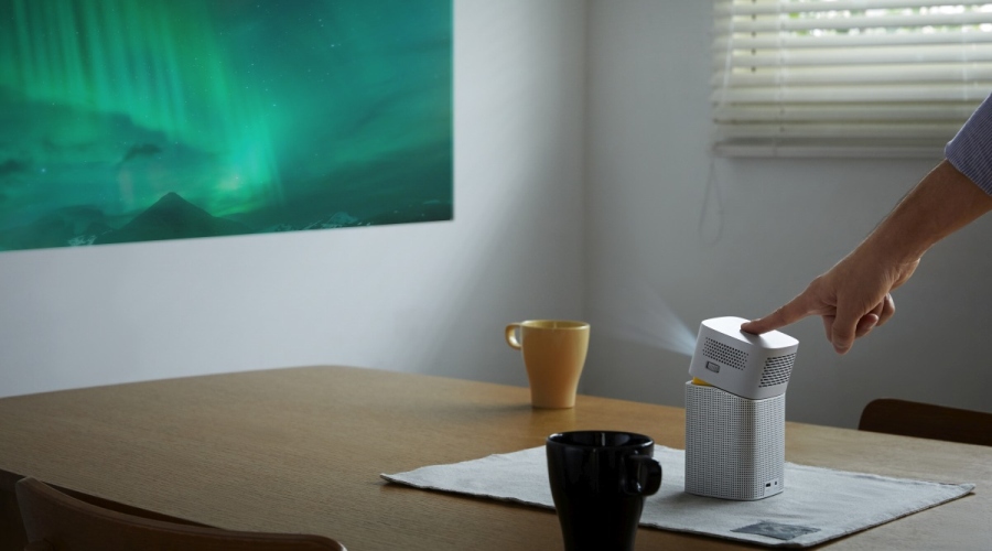 The Top 3 Features You Will Probably Need in a Portable Mini Projector ...